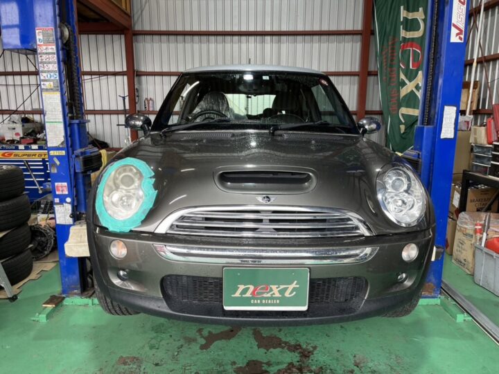 BMW R53 ヘッドライト磨き ｜ 実例紹介｜NEXT IMPORT